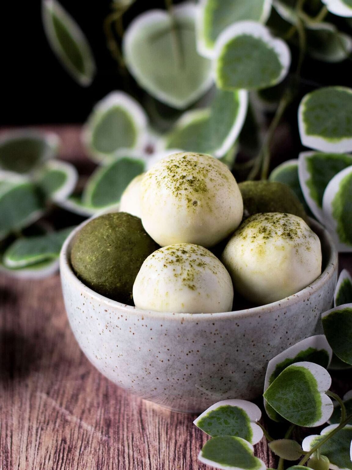 Healthy High Protein Green Tea Matcha Balls (Bliss Balls)